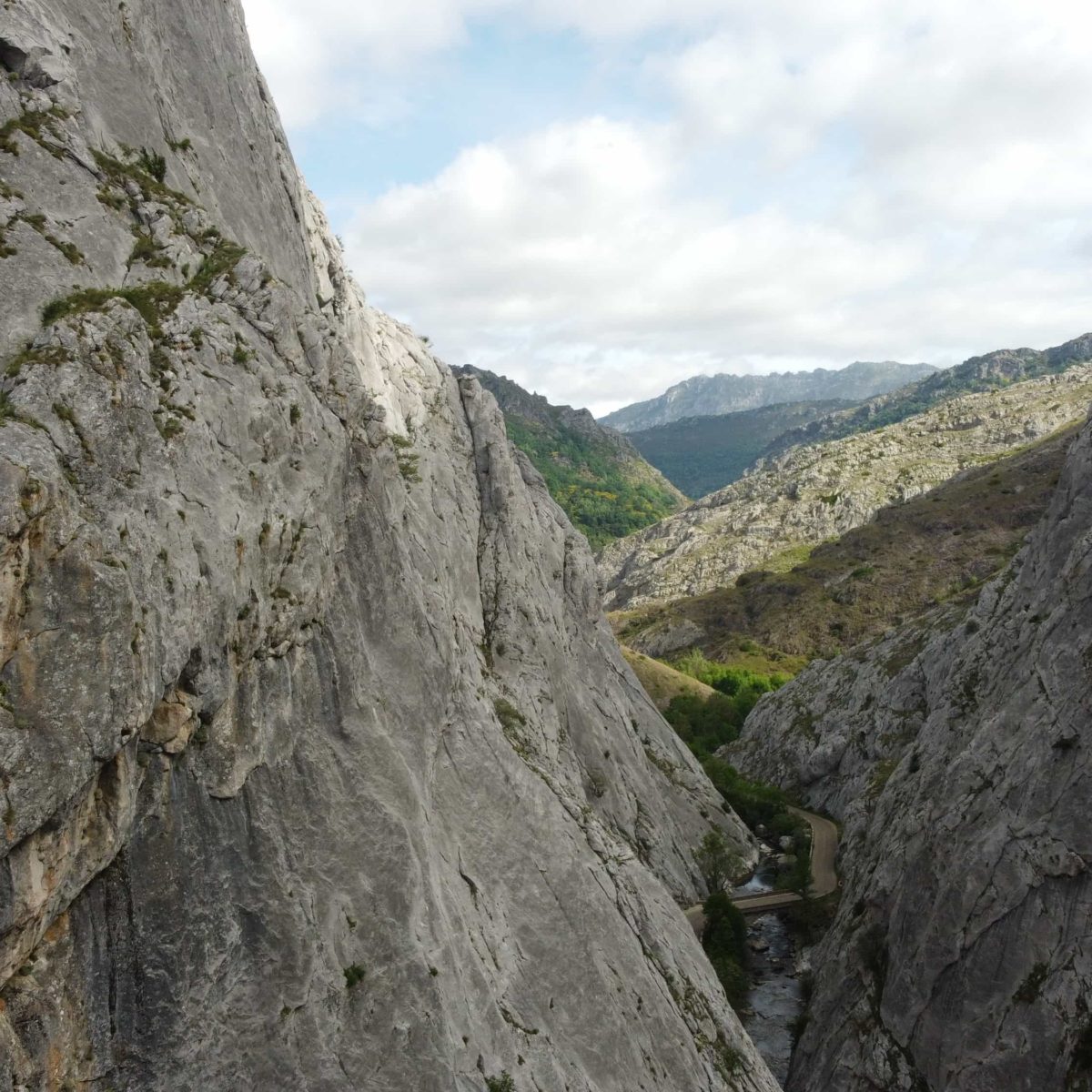 Espacio Natural de Las Hoces de Vegacervera - Turismo León