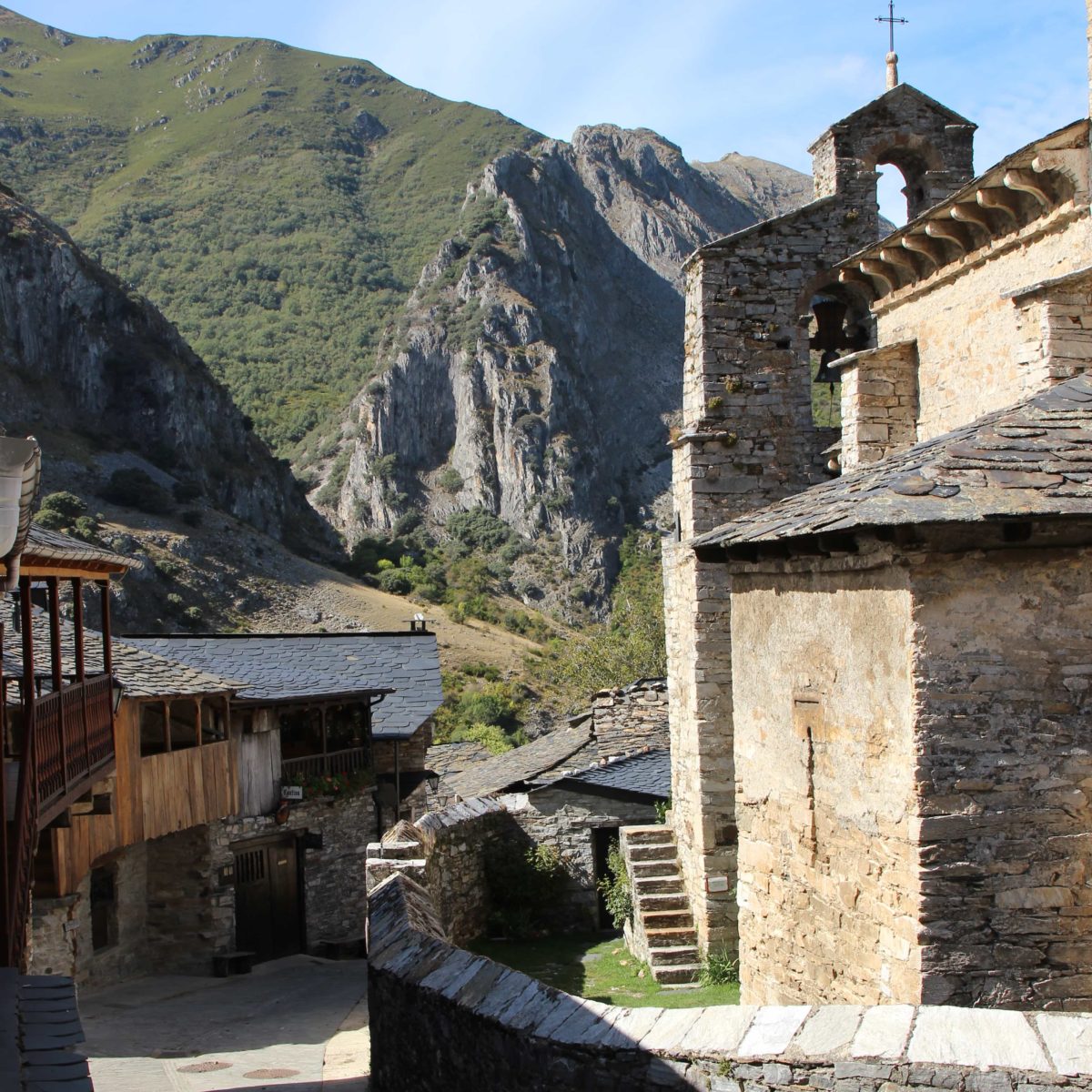 Peñalba de Santiago - Turismo León